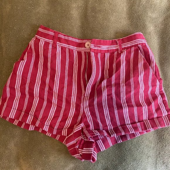 Forever 21 | Shorts | Red White Striped Shorts Size M | Poshmark